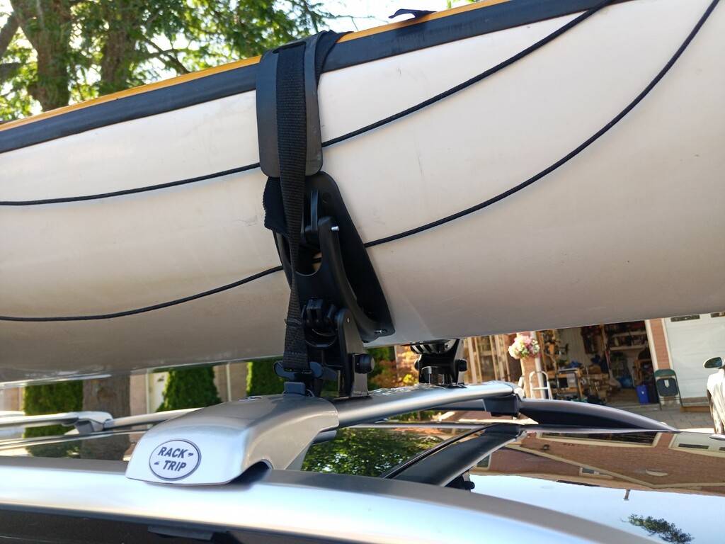Side Loading Canoe Kayak Saddle Carrier - racktrip.com