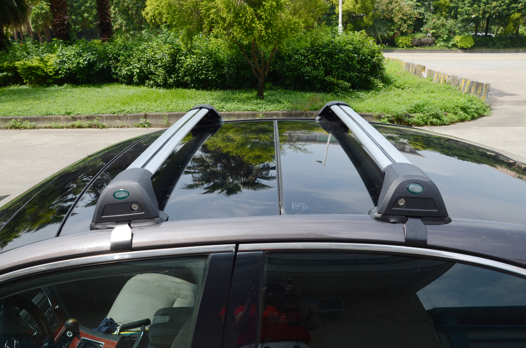 Medium Duty Aerodynamic Car Roof Rack For Bare Roof Car Top - racktrip.com