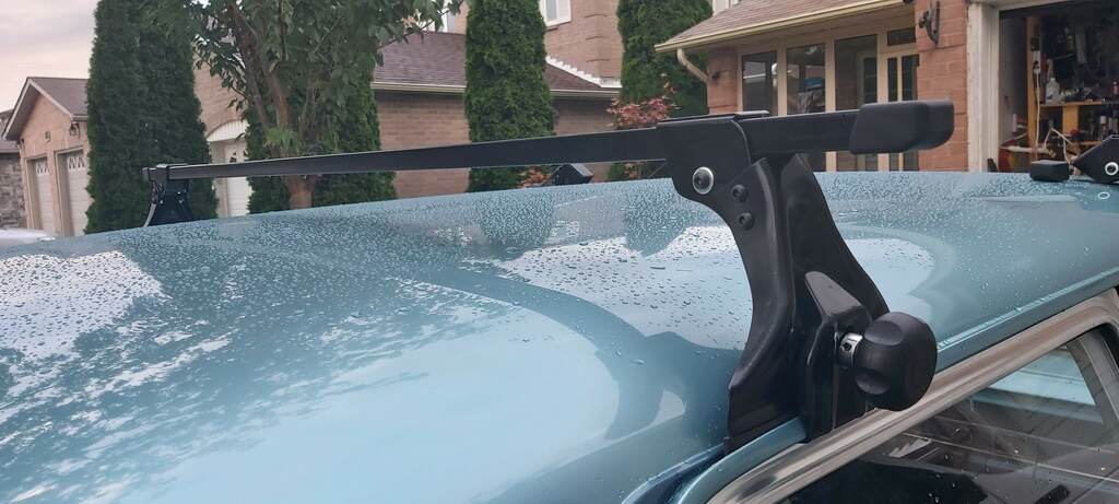 Universal Roof Rain Gutter Rack For Vehicle With Side L Rain Gutter ...